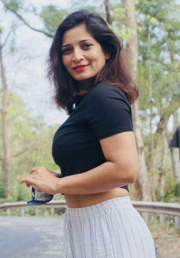 Anita Bhat Photos: Latest HD Images, Pictures, Stills & Pics - FilmiBeat