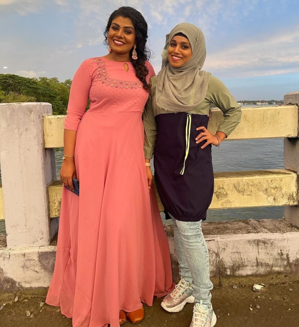 Bigg Boss Malayalam Malayalam Season 3 Contestant Lekshmi Jayan with ...