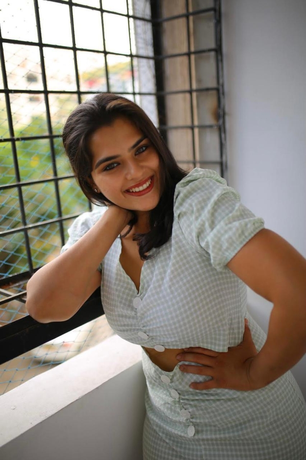 Kavya Photos: Latest HD Images, Pictures, Stills & Pics - FilmiBeat