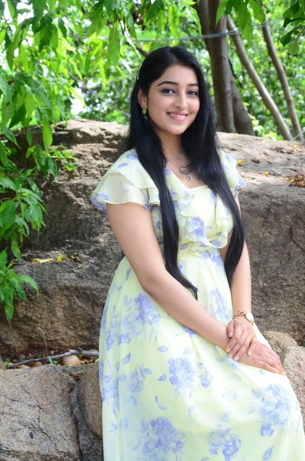 Mouryaani Photos: Latest HD Images, Pictures, Stills & Pics - FilmiBeat