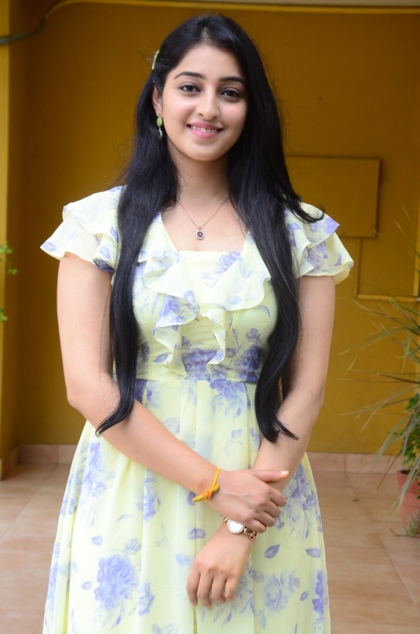 Mouryaani Photos: Latest HD Images, Pictures, Stills & Pics - FilmiBeat