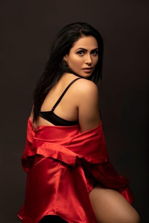 Nandini Rai Photos Hd Latest Images Pictures Stills Of Nandini Rai