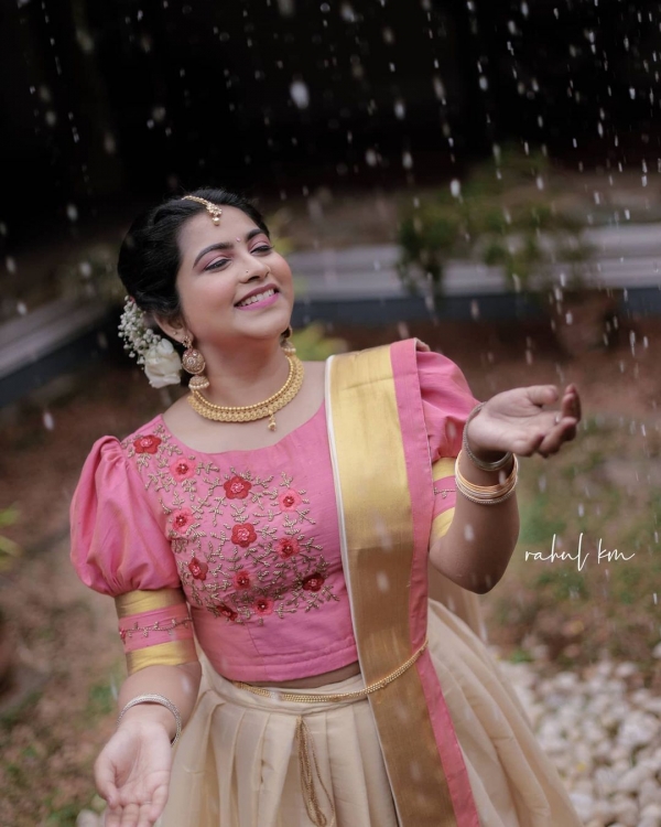 Television Actress Ankhitha Vinod New Stylish Look Goes Viral | പാടാത്ത ...