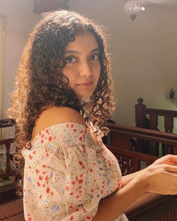 Actress Anna Ben Latest Pics | സ്റ്റൈലൻ ലുക്കിൽ അന്ന ബെൻ, പുതിയ ...