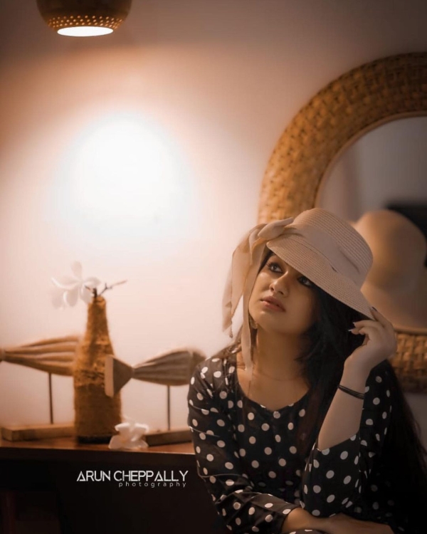 Actress Manve Surendran Stunning Clicks | അതീവ സുന്ദരിയായി സീരിയൽ നടി ...