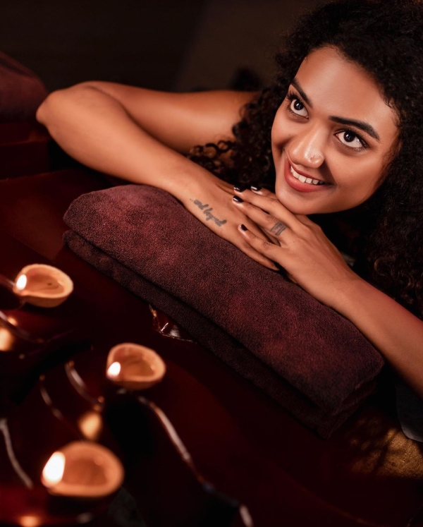 Actress Mareena Michael Kurisingal In Glamorous Look | മനംകവര്‍ന്ന ...