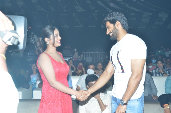 Pagal Movie Pre Release Photos - FilmiBeat