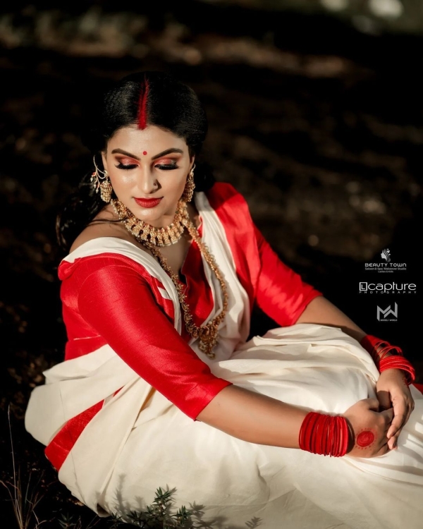 Serial Actress Rini Raj New Clicks in Kerala Saree | സ്റ്റാര്‍ മാജിക്ക് ...