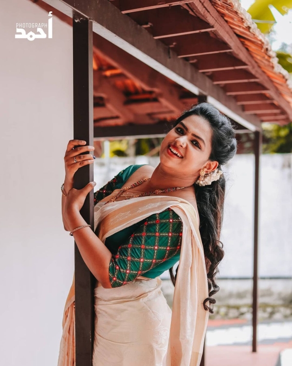 TV Actress Lekshmi Pramod's Stunning Looks | തനി മലയാളി പെണ്ണായി ...