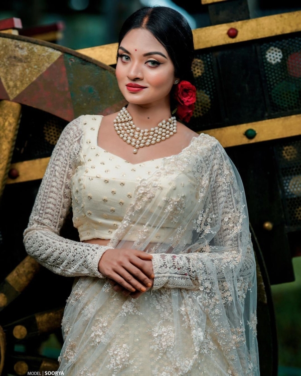 Actress Soorya J Menon New Stunning Clicks In Lehenga | പുത്ത ...