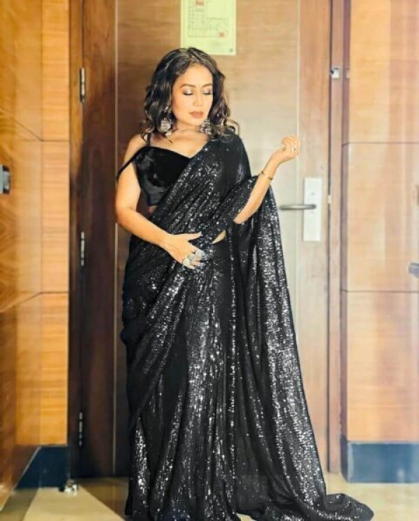 Neha Kakkar Slaying The Traditional Look In Saree
