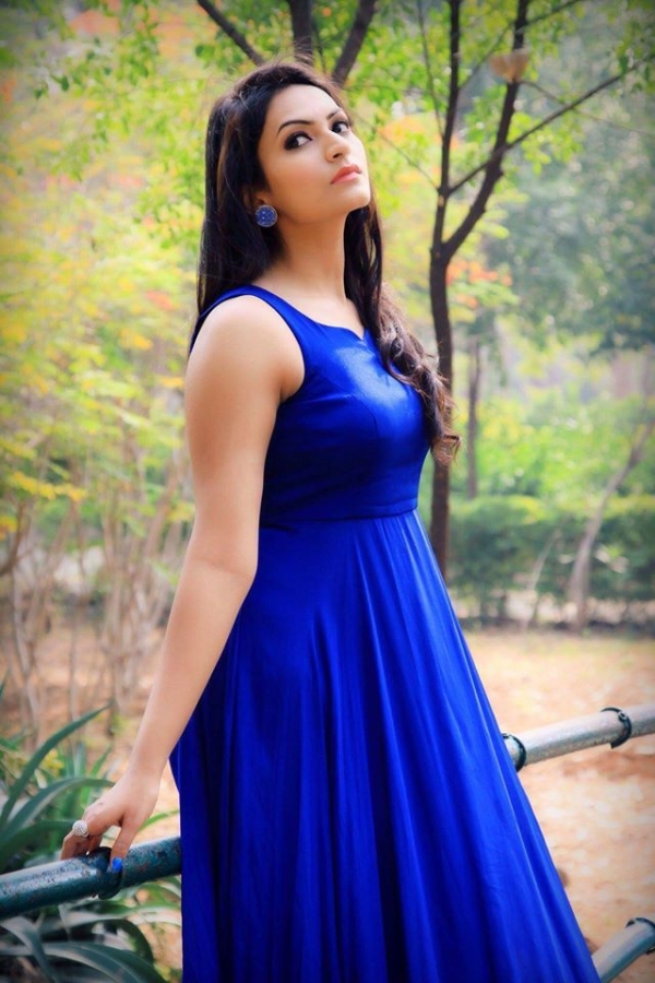 Unseen Pictures Of Bigg Boss Telugu 5 Contestant Swetaa Varma!