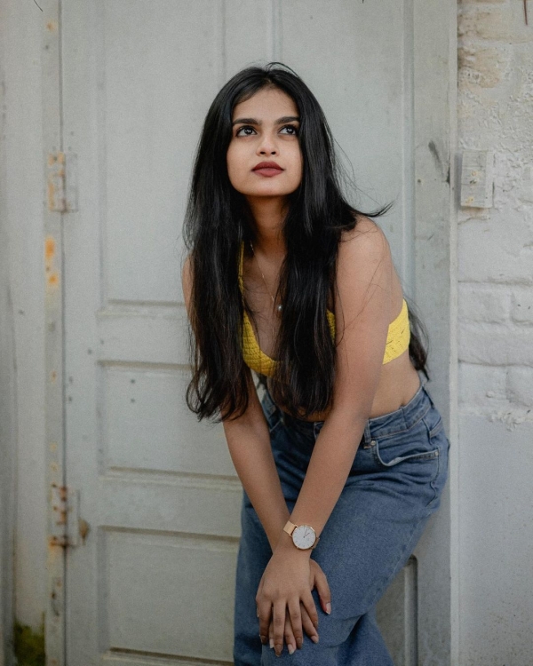 Young South Indian Actress Gopika Ramesh New Stylish Clicks | വീണ്ടും ...