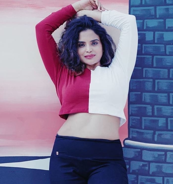 Bigg Boss Telugu 5 Sarayu: బిగ్ బాస్‌ కంటెస్టెంట్ సరయు హాట్ ఫొటోలు ...
