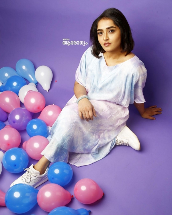 Actress Sanusha Latest Look, Viral | പുതിയ ലുക്കിൽ സനൂഷ, ചിത്രം ...