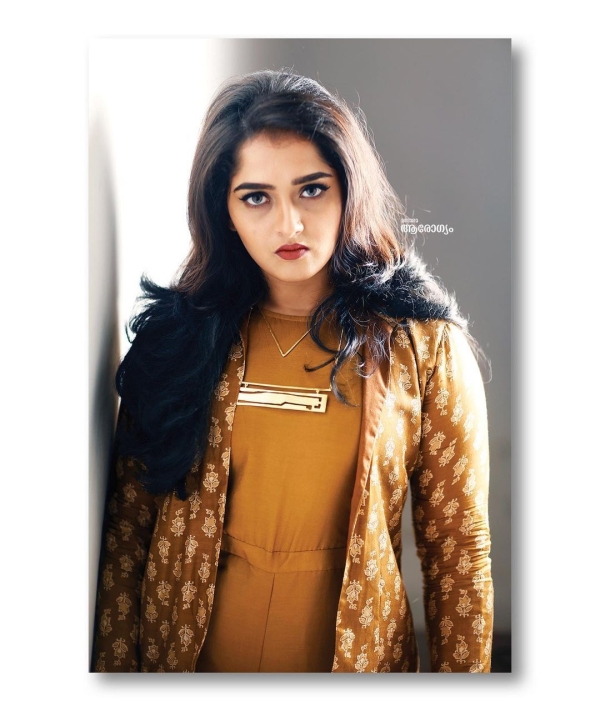 Actress Sanusha Latest Look, Viral | പുതിയ ലുക്കിൽ സനൂഷ, ചിത്രം ...