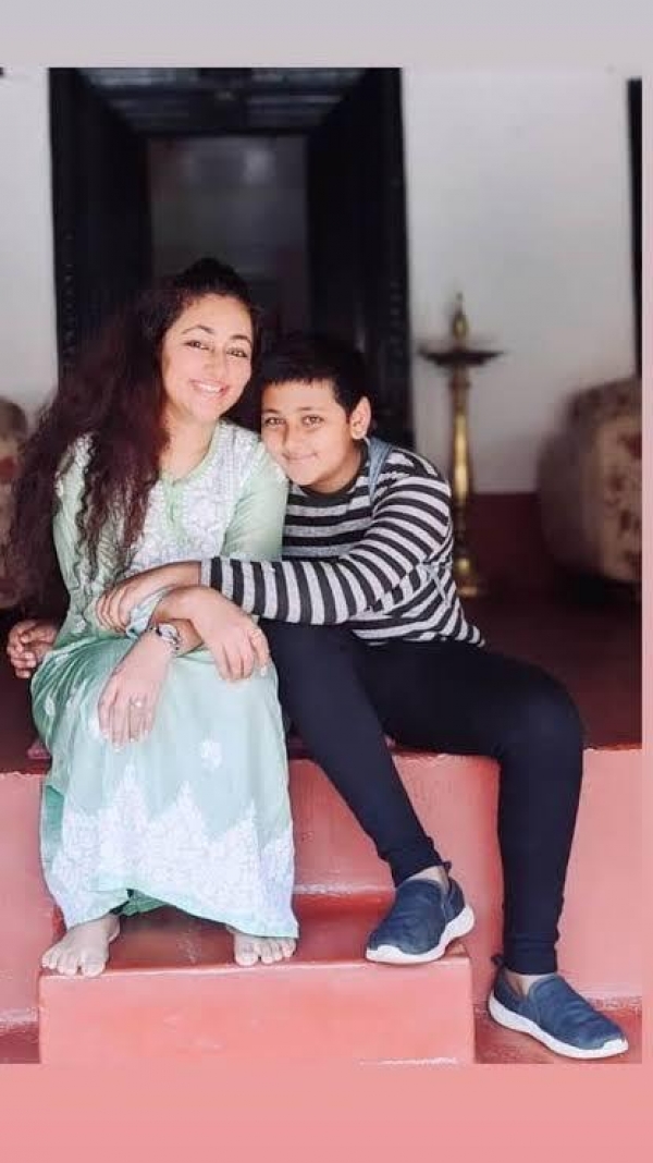 Darshan Unseen Family Photos - FilmiBeat