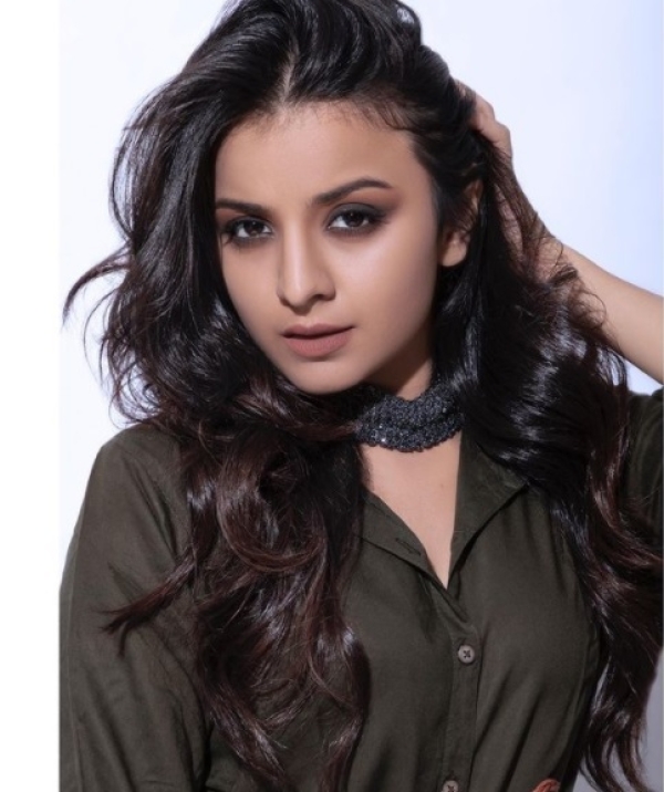 Mahima Makwana's Glamorous Photos Will Shoot Up Your Excitement Levels ...