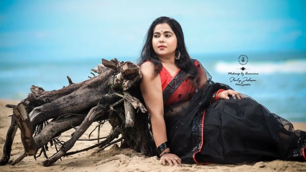 Mollywood Actress Fara Shibla New Stunning Look In Saree | സാരിയിൽ അതീവ ...