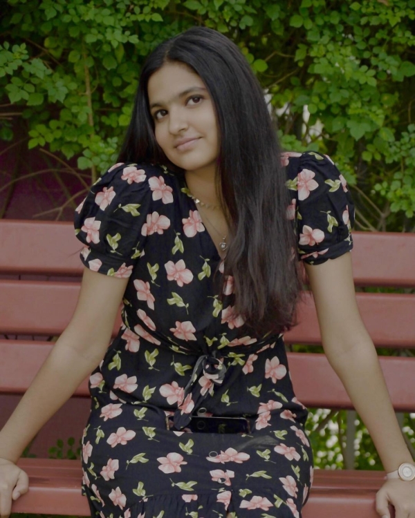 Prabhakar podakandla daughter Divija Podakandla beautiful photos ...