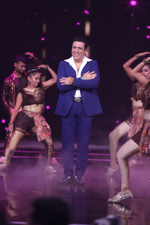 Zee Marathi Awards 2021 Inside Pictures Out! Katrina Kaif, Govinda ...