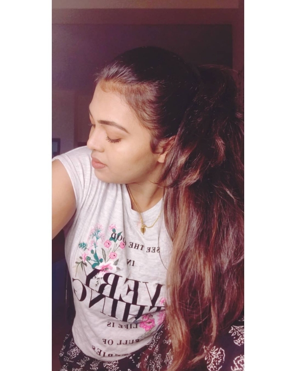 Actress Mridula Vijay Latest Pics goes viral on Instagram | വെള്ളി ...