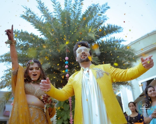 Sanjay Gagnani & Poonam Preet Dazzle At Their Haldi, Mehndi & Sangeet ...