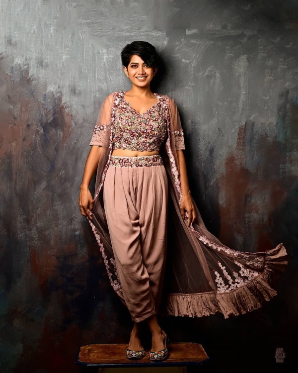 Actress-Model Anarkali Marikkar New Pics | കറുപ്പണിഞ്ഞ് അനാര്‍ക്കലി ...