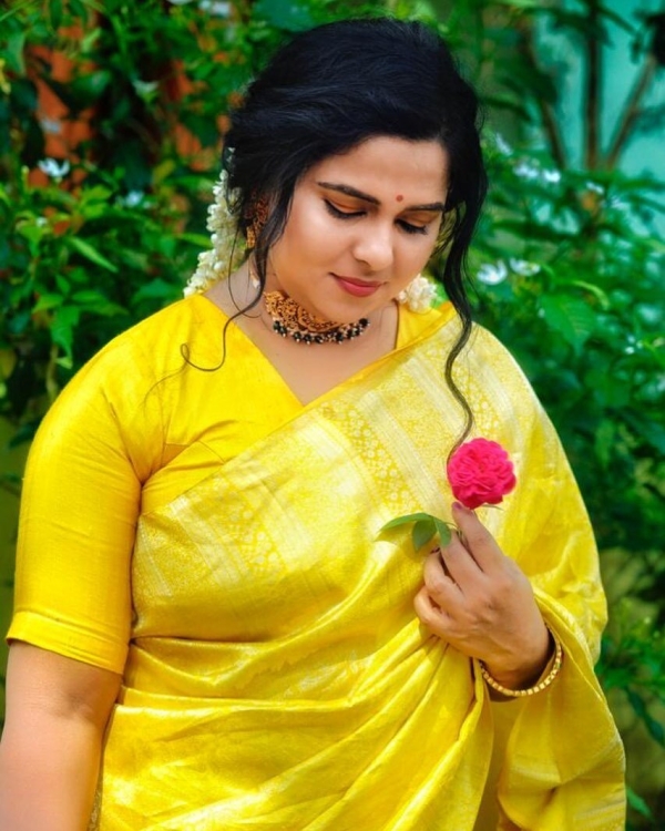 Fara Shibla Photos: Latest HD Images, Pictures, Stills & Pics - FilmiBeat