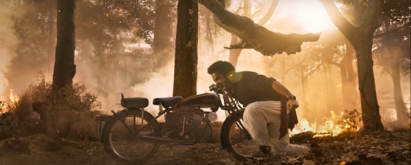 RRR Photos: HD Images, Pictures, Stills, First Look Posters of RRR ...