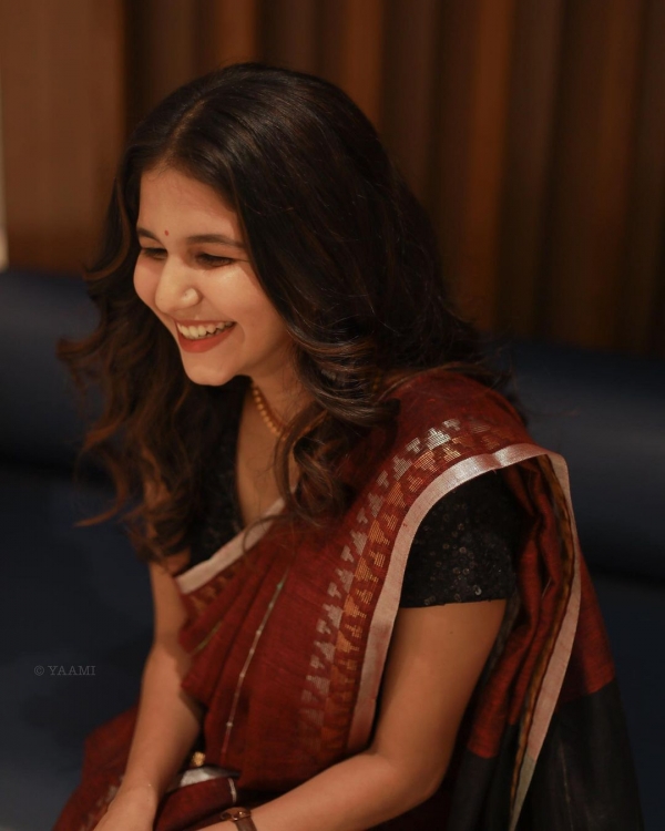 Serial Actress Juhi Rustagi New Simple And Cute Stills Trending ...