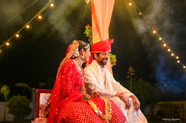 Vineet kumar Singh And Ruchiraa Gormaray Wedding Photos - FilmiBeat