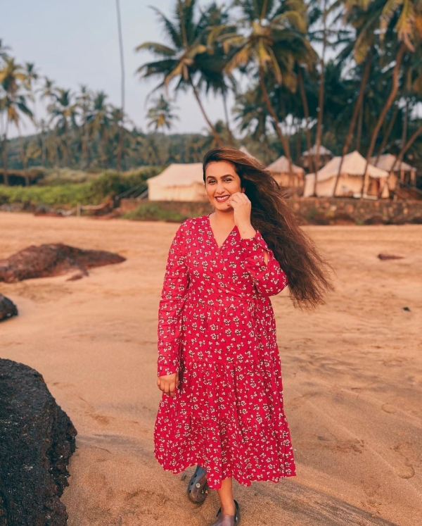 Actress Kavitha Nair Stunning New Year Special Clicks | സിംപിൾ സ്റ്റൈലി ...