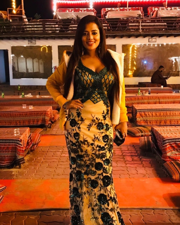 Mollywood Glamour Actress Remya Panicker New Stylish Clicks ...