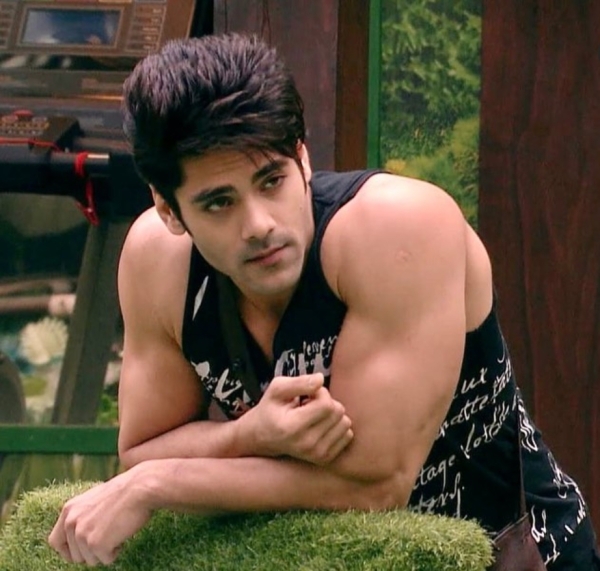 When Simba Nagpal Stole Our Hearts With Excellent Fashion Sense In Bigg ...