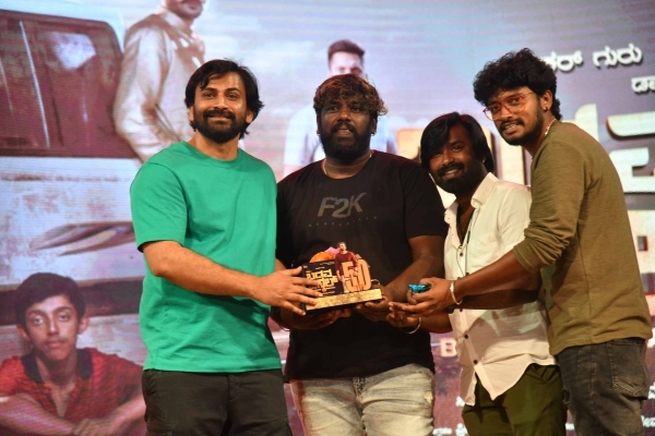 Badava Rascal Film Success Meet Photos - FilmiBeat