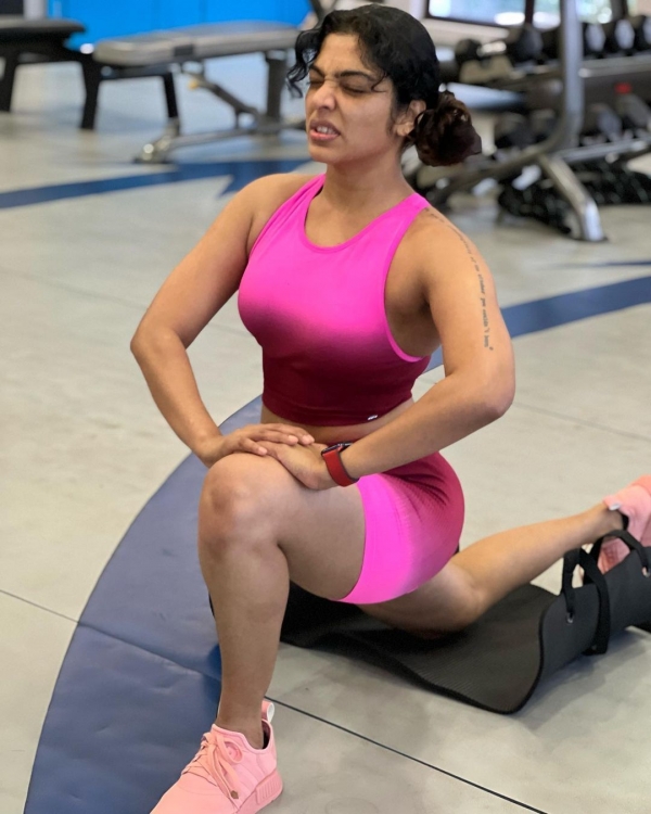 Rima Kallingal Back in Gym Workout After Post Covid Rest, See Glamorous ...