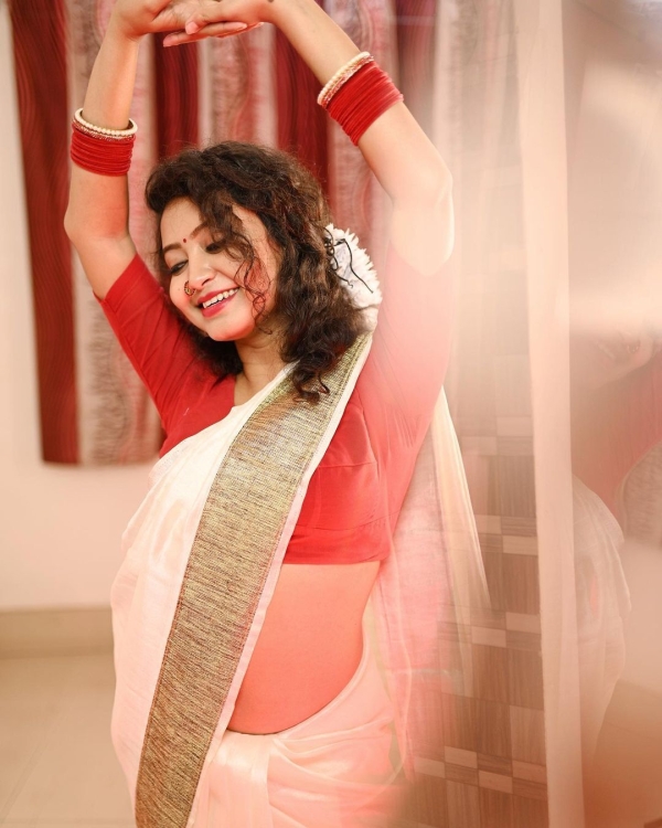 Sayani Pradhan Photos [HD]: Latest Images, Pictures, Stills of Sayani ...