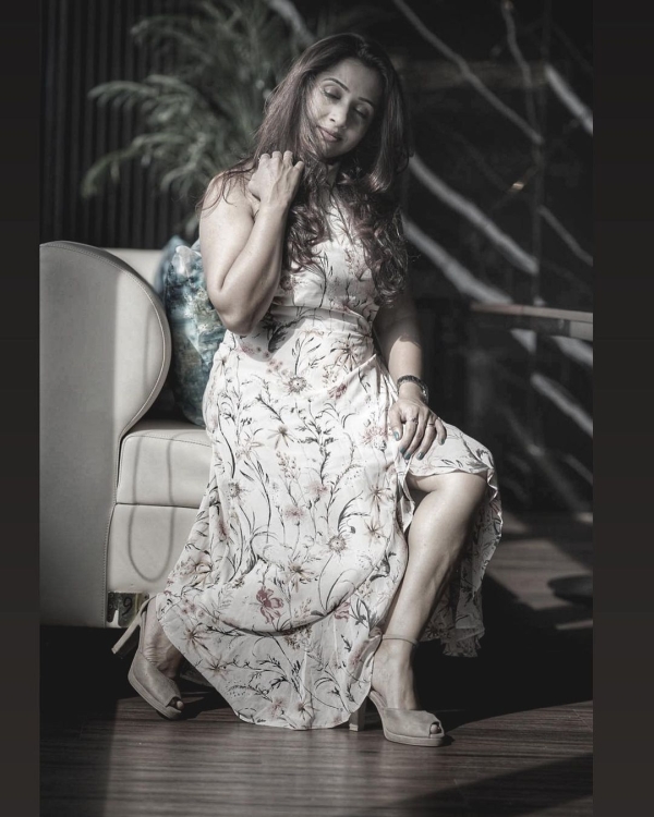 Actress-Anchor Poojitha Menon's Glamorous Photoshoot Stills ...