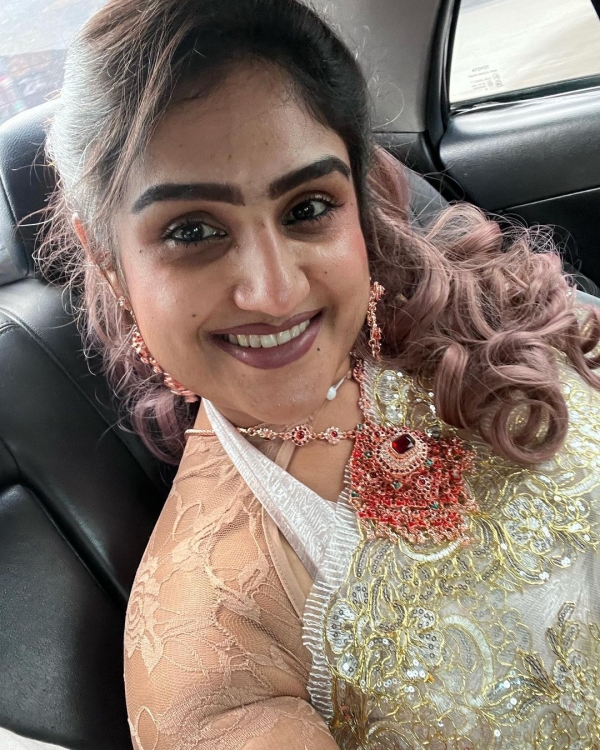 ஜாலியோ ஜிம்கானா’’… தாய்லாந்தில் ஜாலி பண்ணும் வனிதா விஜயகுமார்… க்யூட் ...