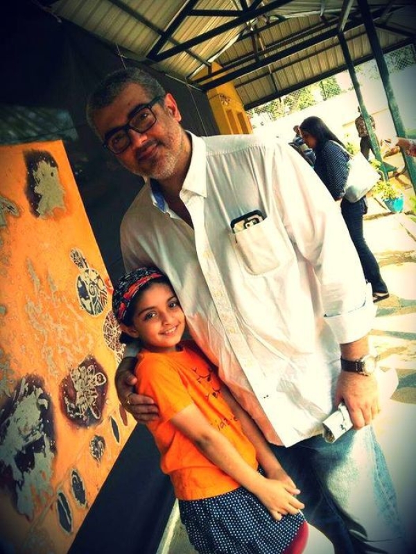 Ajith's Daughter Anoushka Ajith's Viral Pictures Are A Must Watch!