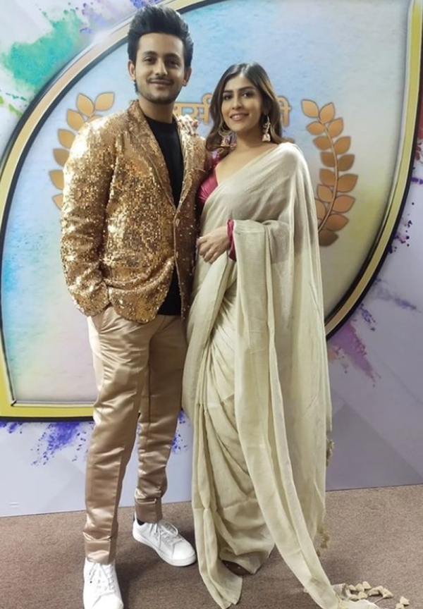 Colors Marathi Awards 2021-2022: Have A Look At Some Best Red Carpet ...