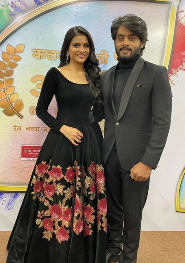 Colors Marathi Awards 2021-2022: Have A Look At Some Best Red Carpet ...