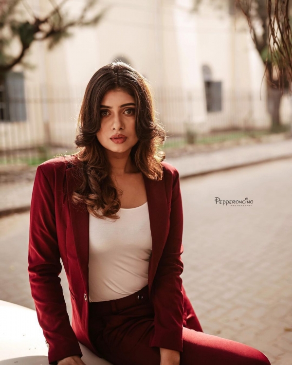 കുടുംബവിളക്കിലെ അനന്യ, നടി അശ്വതിയുടെ സ്റ്റൈലിഷ് ചിത്രങ്ങൾ കാണാം ...