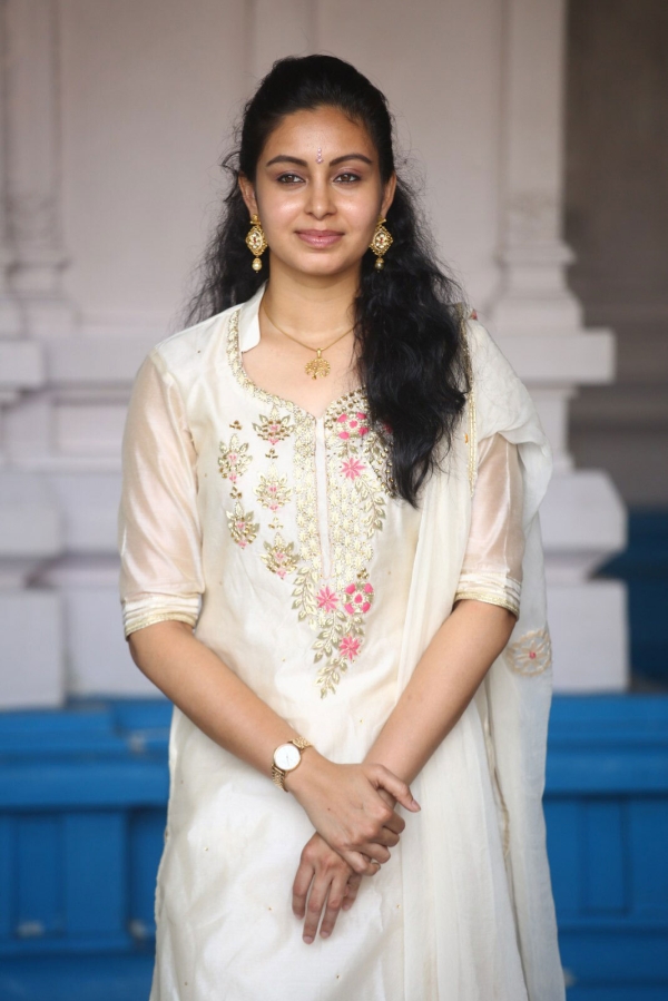 Abhinaya Hd Wallpaper