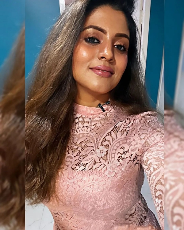 Actress Ineya New Stunning Look In Party Wear | പാർട്ടി വെയറിൽ ഹോട്ടായി ...