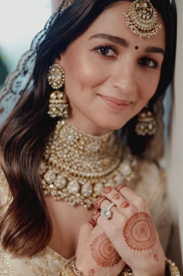 Alia Bhatt Shares Her Dreamy Bridal Portraits In Sabyasachi Lehenga