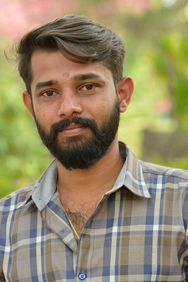 Bond Ravi Film Pooja Press Meet Photos Photos - FilmiBeat