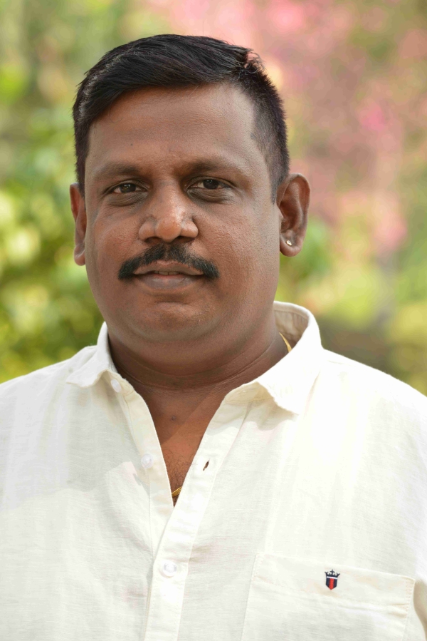 Bond Ravi Film Pooja Press Meet Photos Photos - FilmiBeat