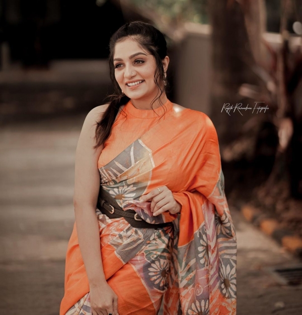 Gorgeous Actress Arya's Latest Glamorous Stills Viral on Instagram ...